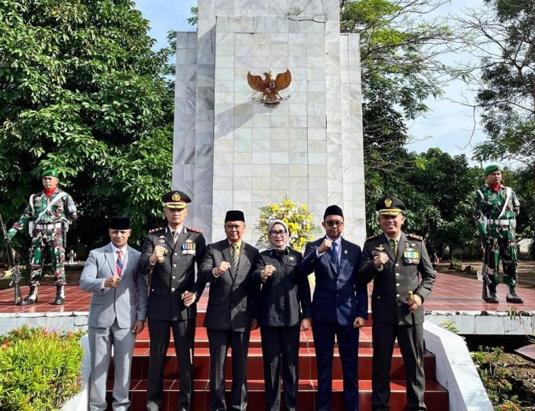 Ketua DPRD Metro Ziarah Nasional HUT TNI ke 80, Ini Kata Ria Hartini ...